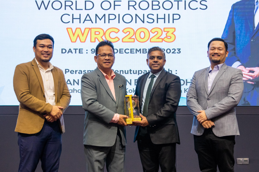Asia Pacific University Wins Top Prize at the World of Robotics ...